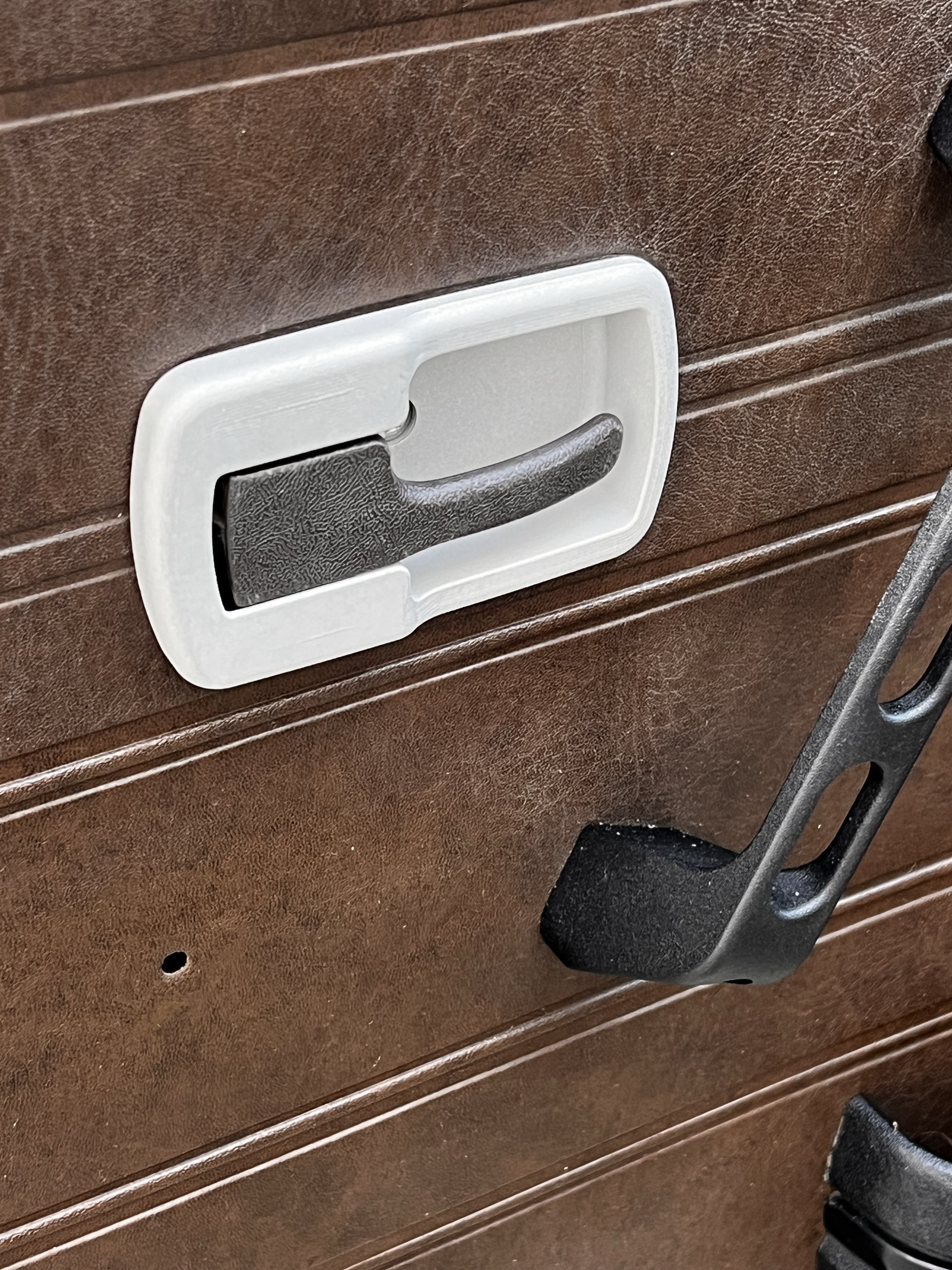 Vanagon – front door, inside release surround | shooftie