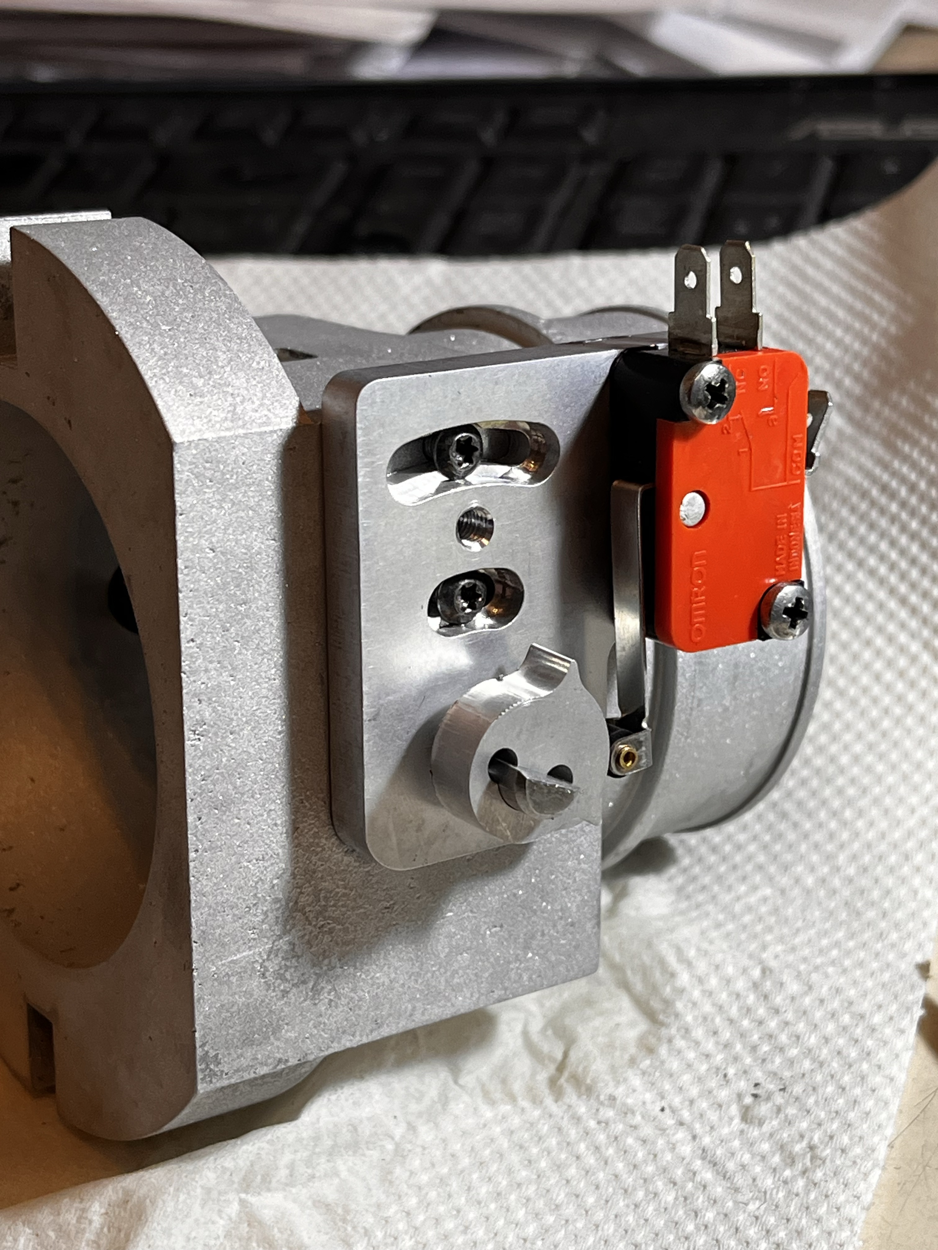 Vanagon – playing with old gowesty throttle body | shooftie